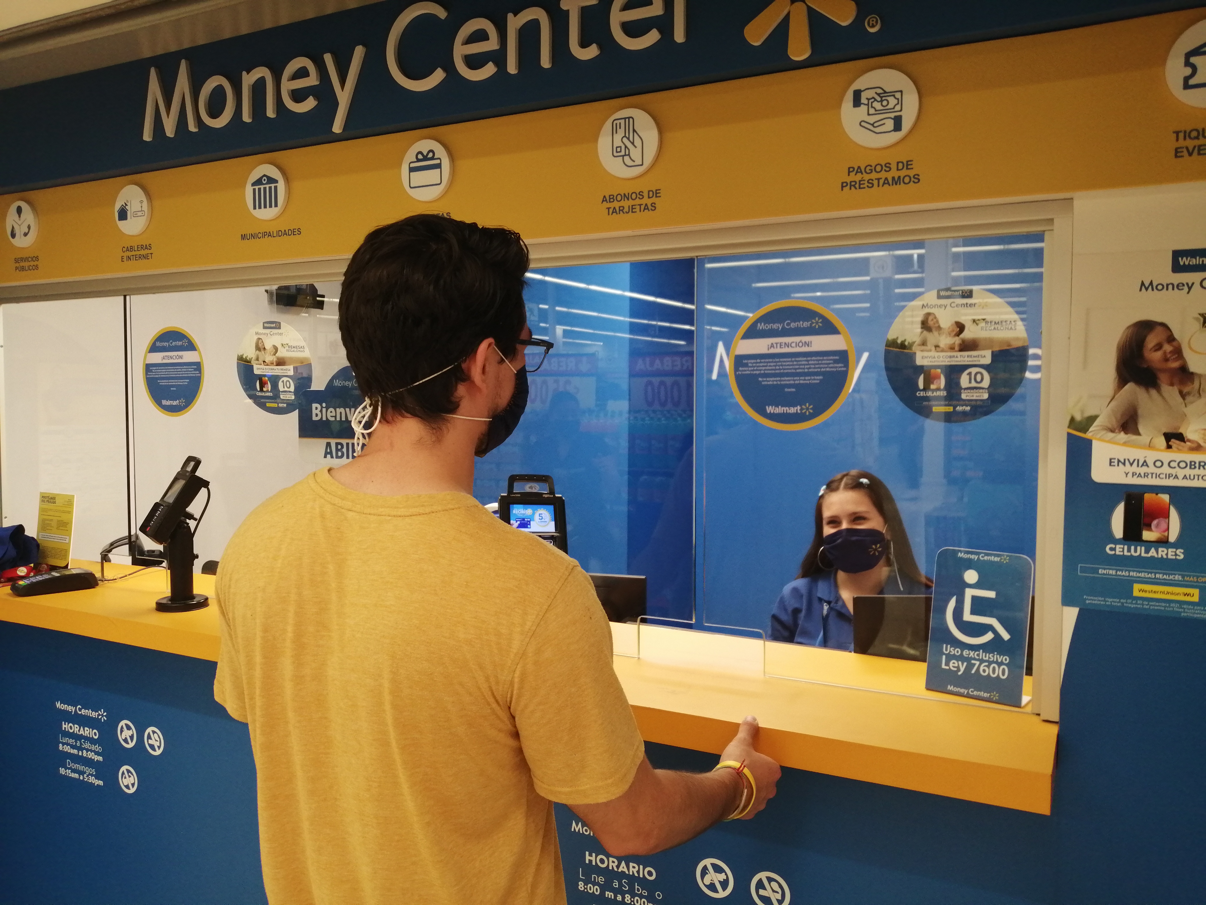 Pague su marchamo en los 58 Money Center de Walmart